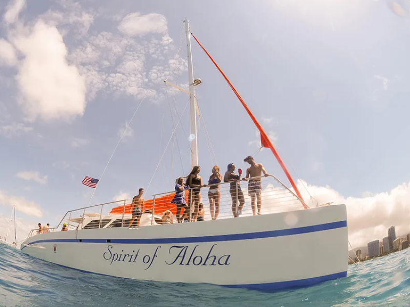Top 10 Waikiki Sunset Cruises - Hawaii Travel Guide