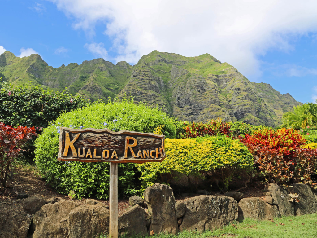 Kualoa Ranch - Hawaii Travel Guide
