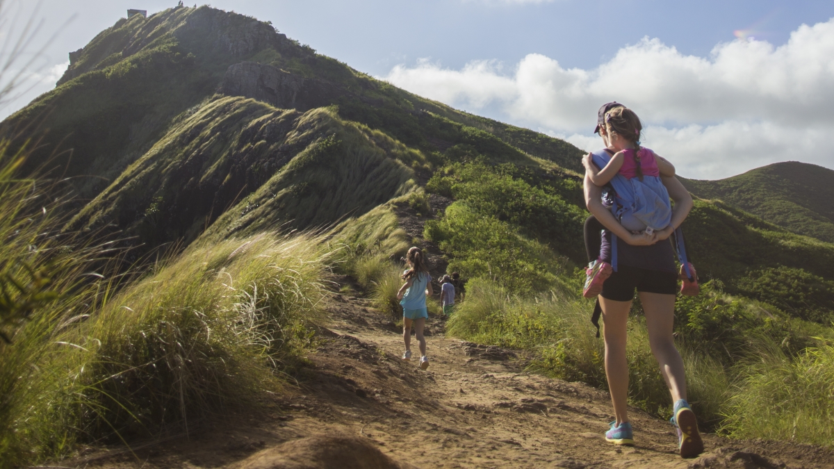 Family-Friendly Hiking in Waikiki: Trails that Kids Will Love - Hawaii ...