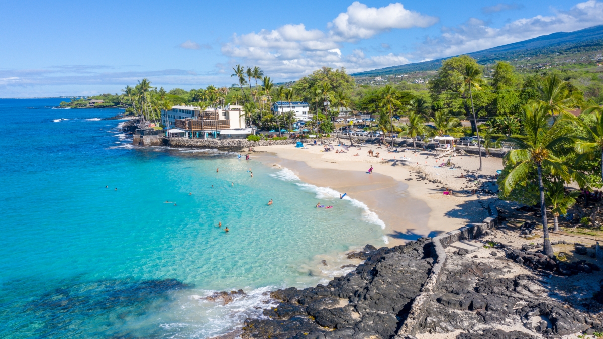 Why Kona is the Perfect Place to Learn to Surf - Hawaii Travel Guide