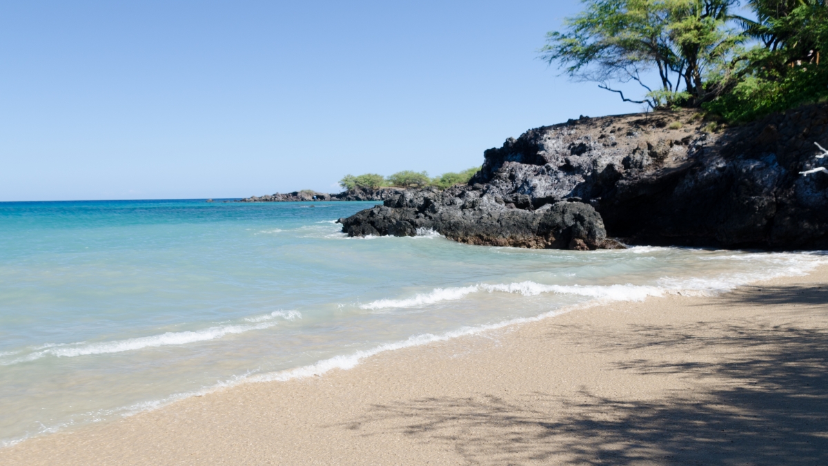 Tunnels Beach - Hawaii Travel Guide