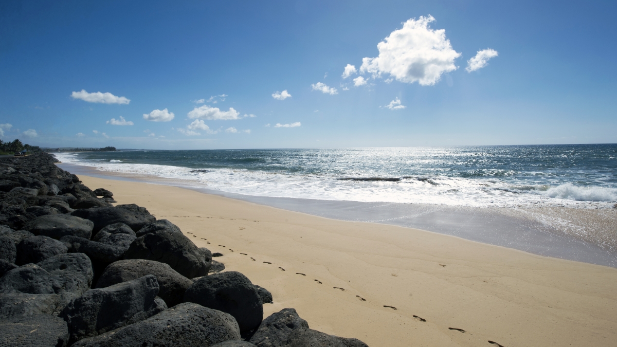 Kekaha Beach - Hawaii Travel Guide