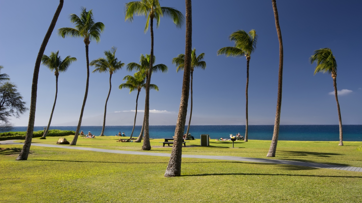 Kahekili Beach Park - Hawaii Travel Guide