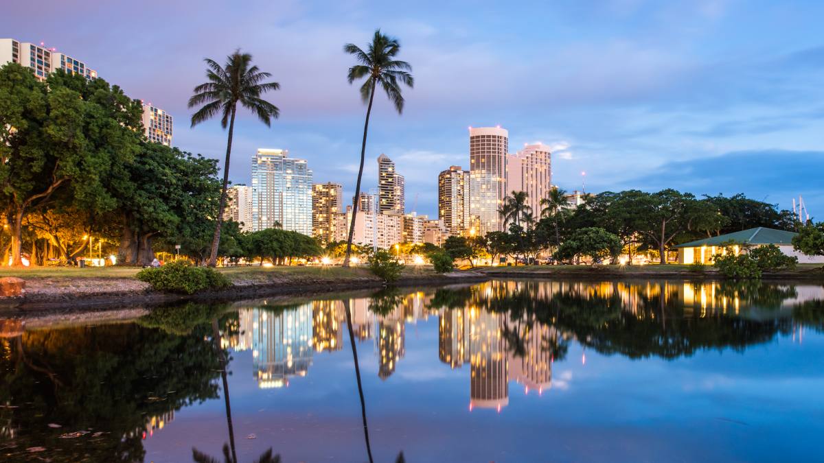 Things to Do near Ala Moana Hotel - Hawaii Travel Guide
