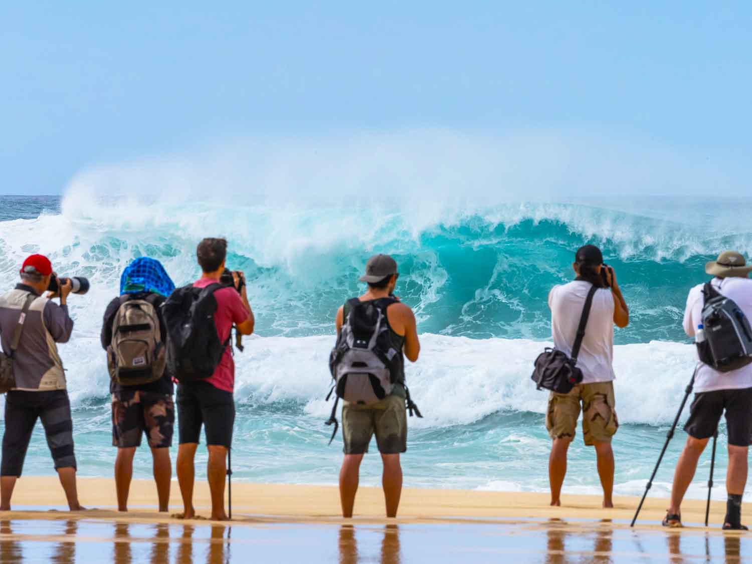 Ehukai Beach - Banzai Pipeline - Hawaii Travel Guide