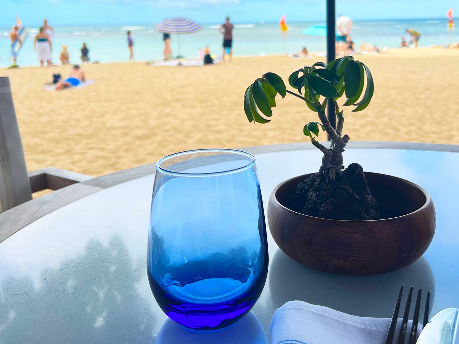 Kaimana Beach - Hawaii Travel Guide